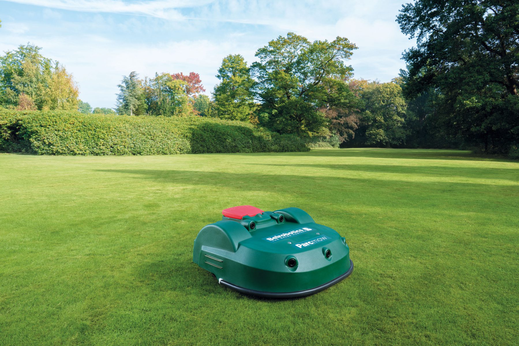 Robot tondeuse grande surface, un avantage de taille - Belrobotics